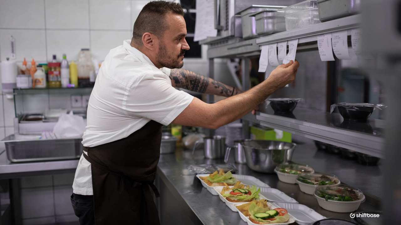 Waarom digitale oplossingen de toekomst van de horeca zijn - Shiftbase